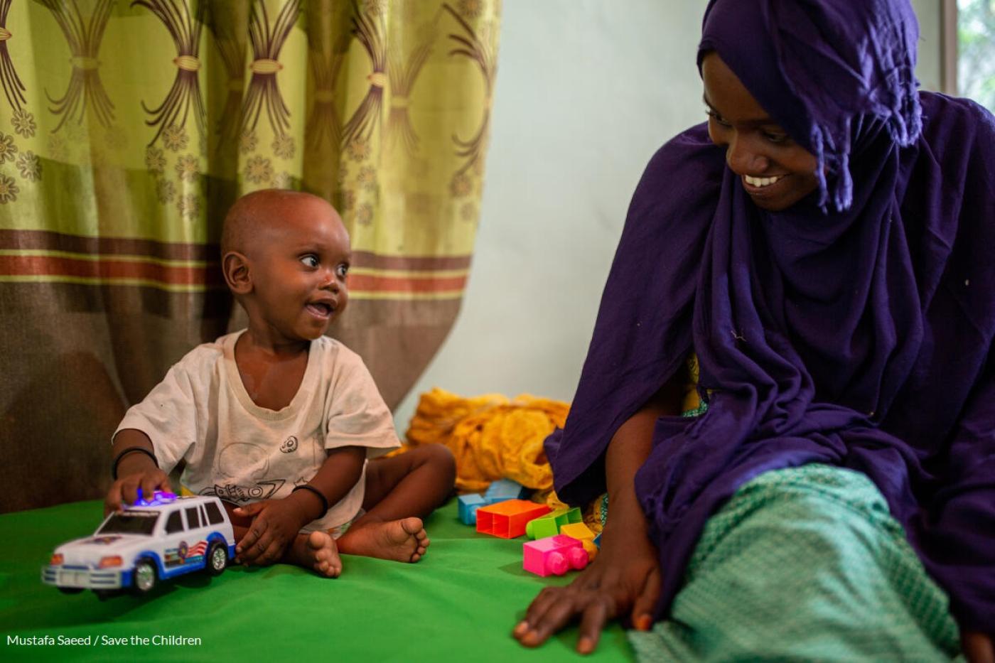 Il piccolo Abshir, in via di guarigione dalla malnutrizione | Save the ...