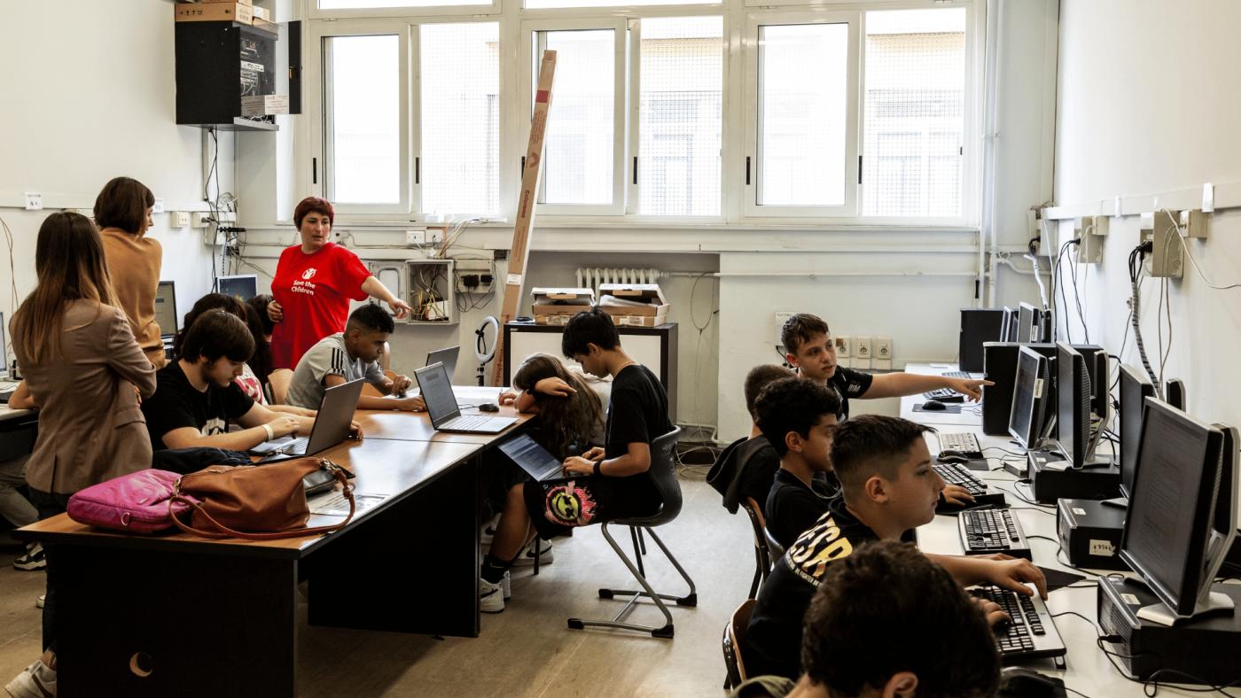 Scuola: l’impatto positivo di Connessioni Digitali | Save the Children