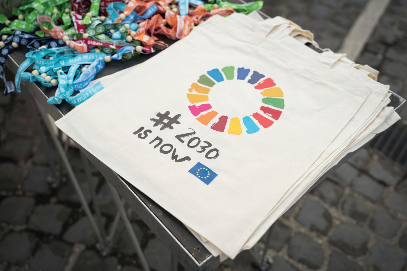 Taglio agli aiuti: a Siviglia si riveda il sistema finanziario globale ...